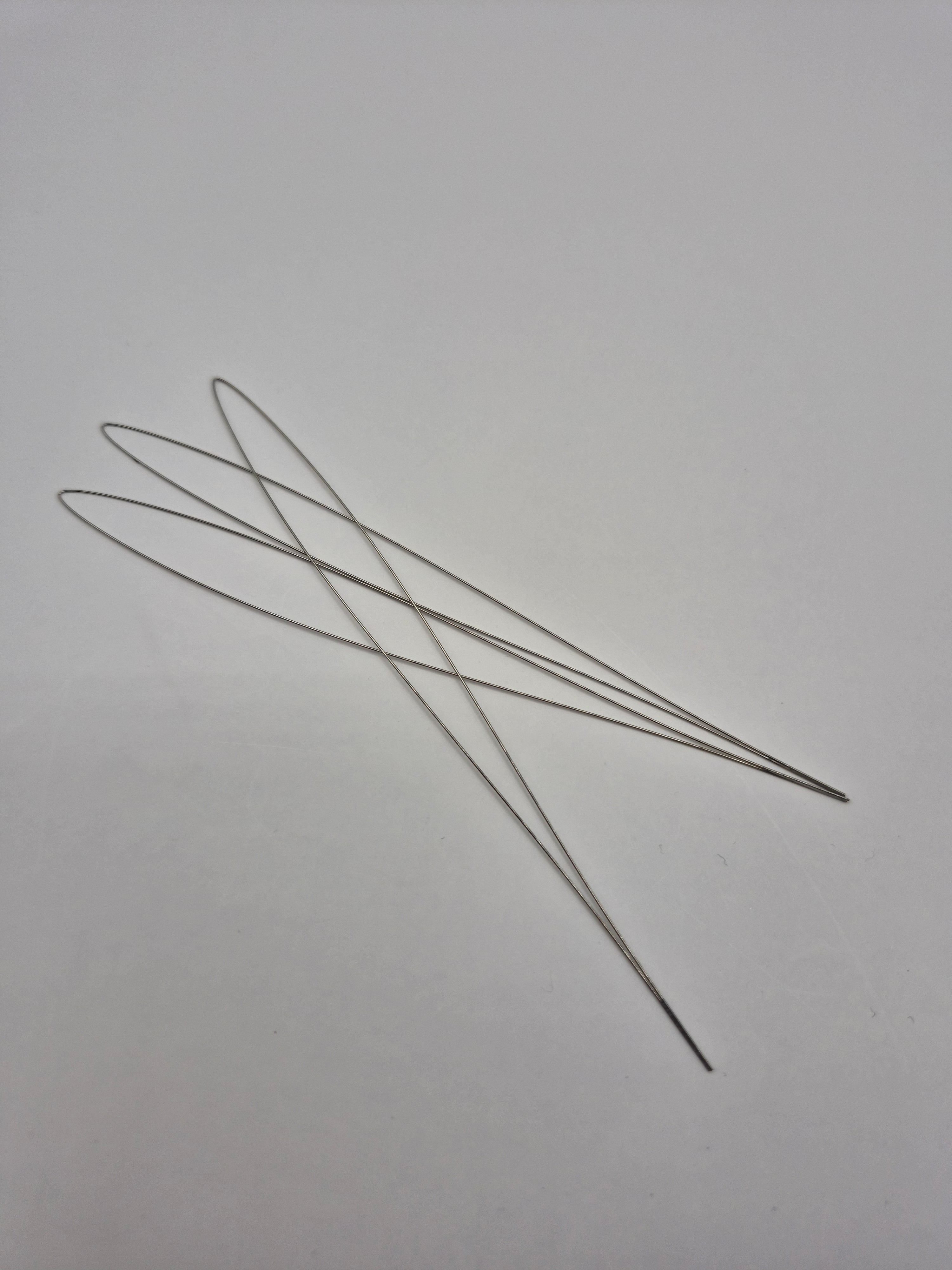 Rounded Wire Loops – Kelly Maxwell Hair Extensions